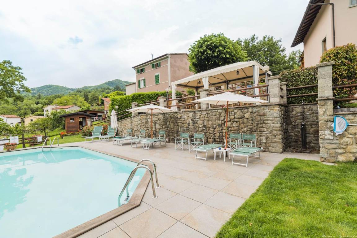 70 M² Apartment ∙ 2 Bedrooms ∙ 5 Guests - Pistoia