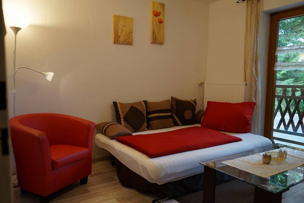 38 M² Ferienwohnung ∙ 1 Schlafzimmer ∙ 3 Gäste - Waldmünchen