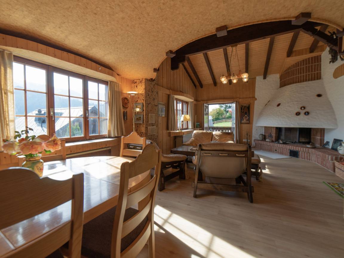 130 M² Ferienhaus ∙ 2 Schlafzimmer ∙ 6 Gäste - Sevelen