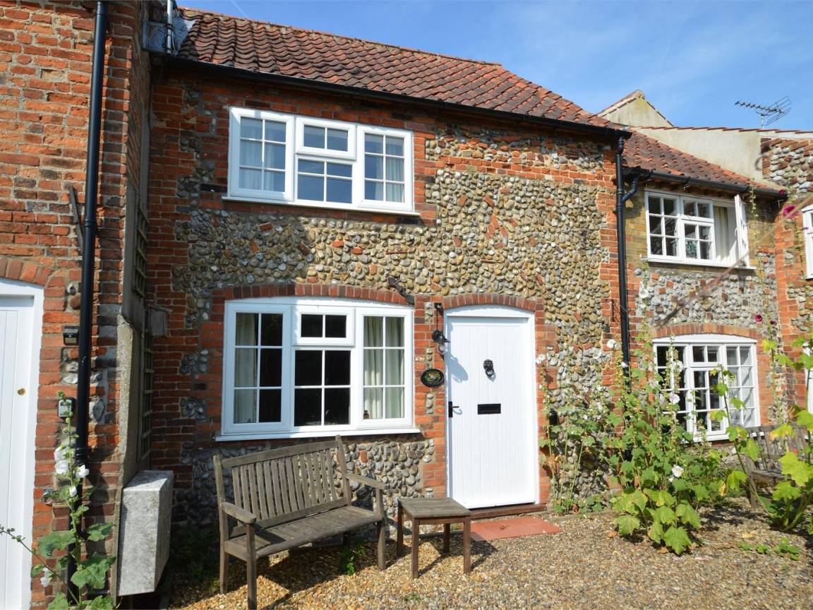 Cottage ∙ 2 Bedrooms ∙ 3 Guests - Blakeney