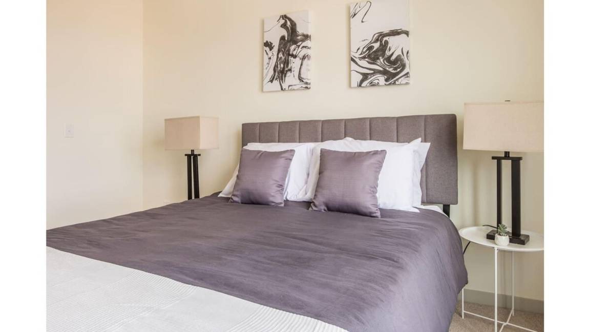 Apartamento ∙ 1 Habitación ∙ 2 Huéspedes - Louisville, KY