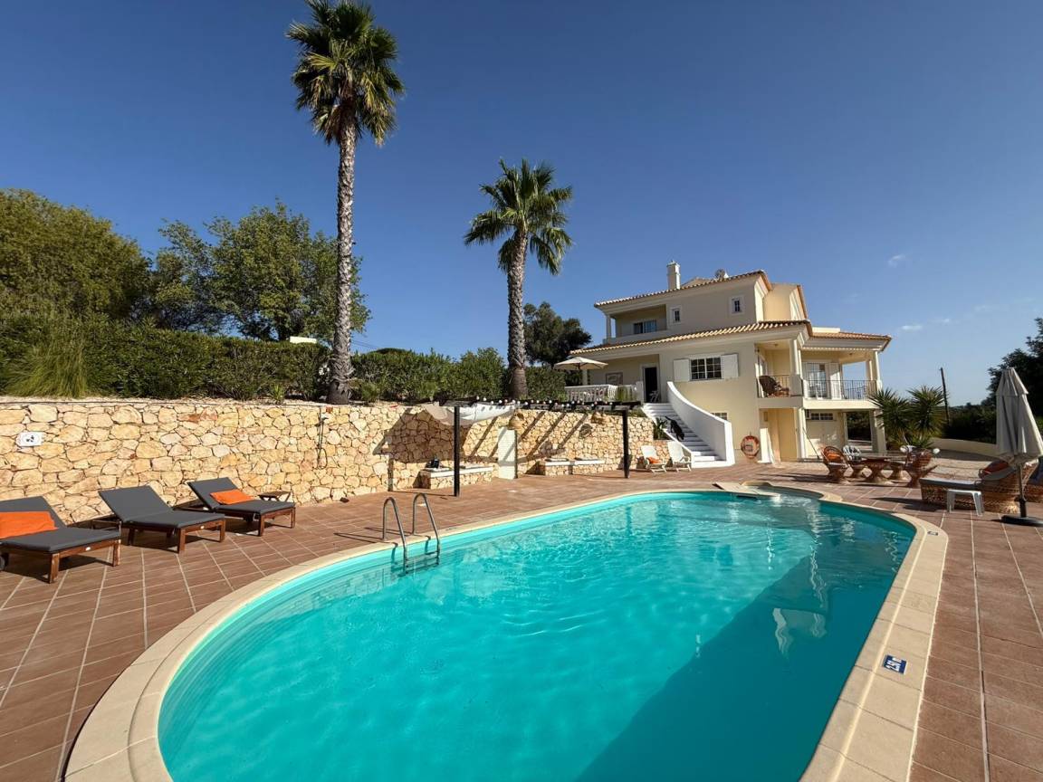 300 M² Villa ∙ 4 Schlafzimmer ∙ 8 Gäste - Silves