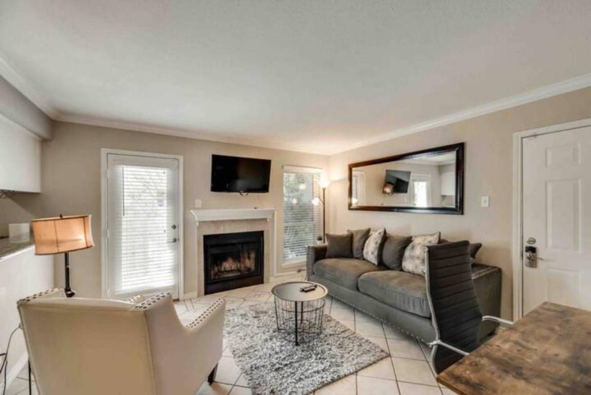 61 M² Apartment ∙ 2 Bedrooms ∙ 4 Guests - Irving, TX