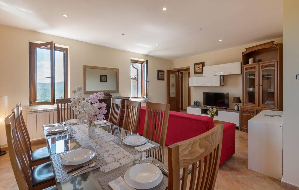 120 M² Maisonette ∙ 3 Camere Da Letto ∙ 5 Ospiti - Rieti