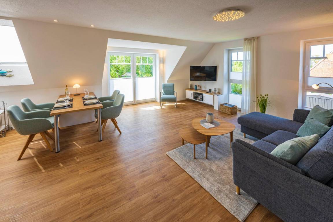 80 M² Ferienwohnung ∙ 2 Schlafzimmer ∙ 4 Gäste - Greetsiel