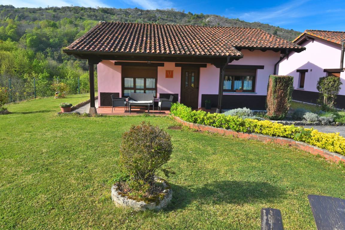 100 M² Appartement ∙ 2 Chambres ∙ 6 Personnes - Onís