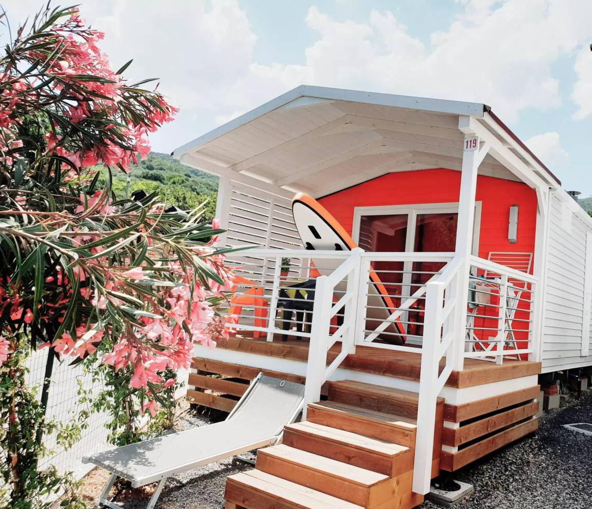21 M² Mobilheim ∙ 1 Schlafzimmer ∙ 3 Gäste - Pietra Ligure
