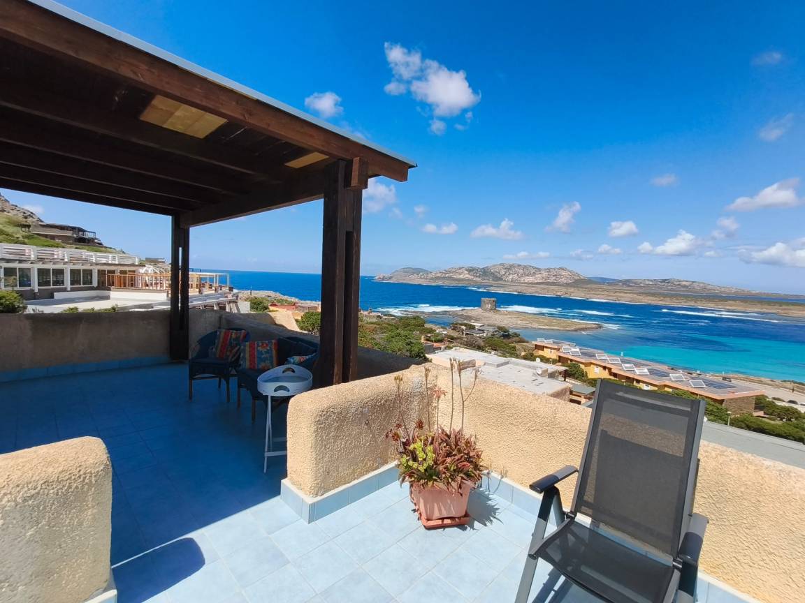 160 M² Villa ∙ 4 Schlafzimmer ∙ 7 Gäste - Stintino