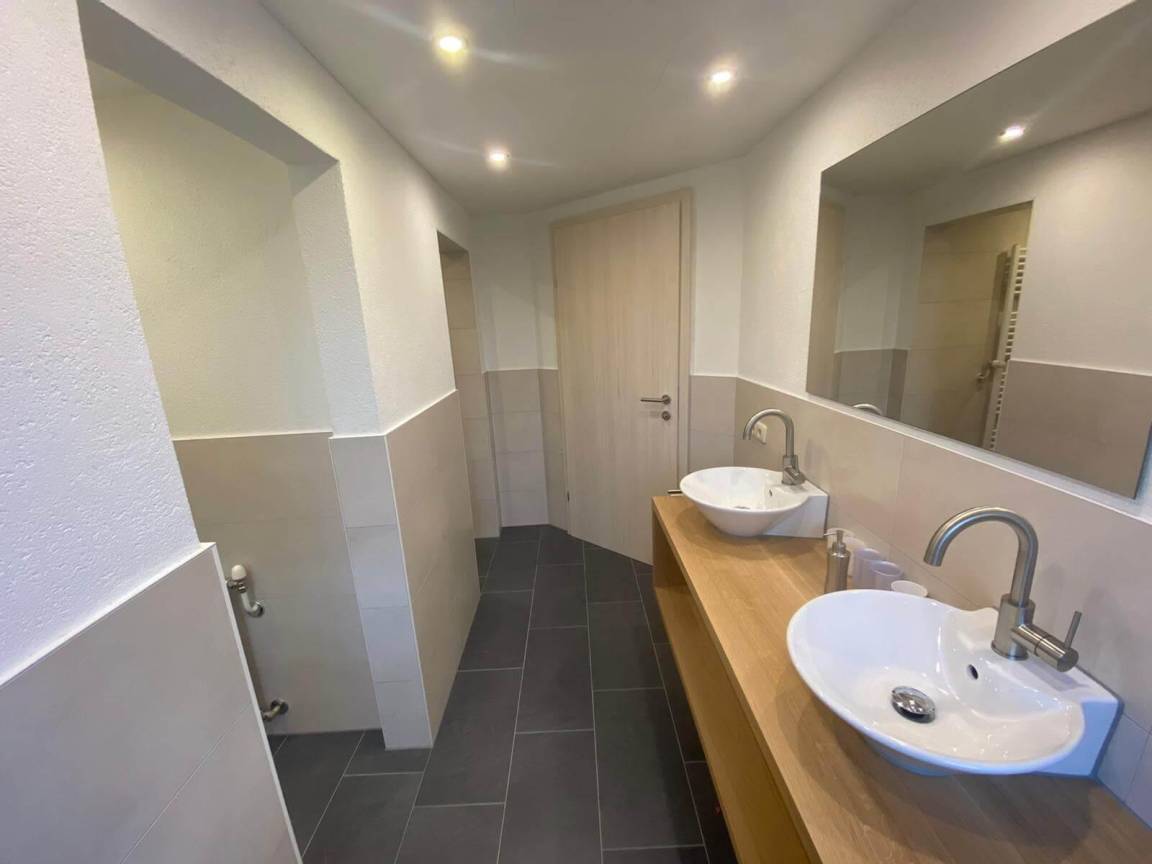 200 M² Ferienhaus ∙ 4 Schlafzimmer ∙ 10 Gäste - Zürs