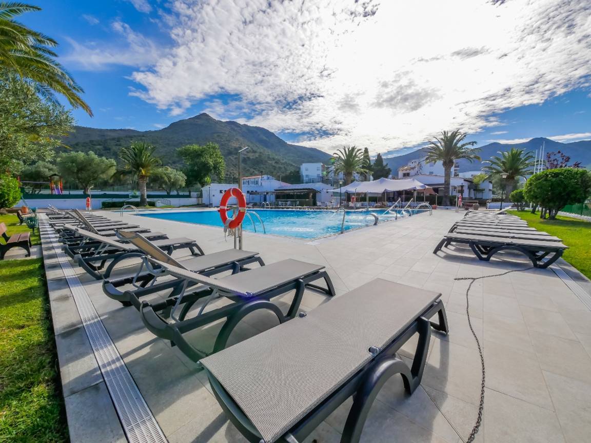 45 M² Apartment ∙ 2 Bedrooms ∙ 4 Guests - Roses