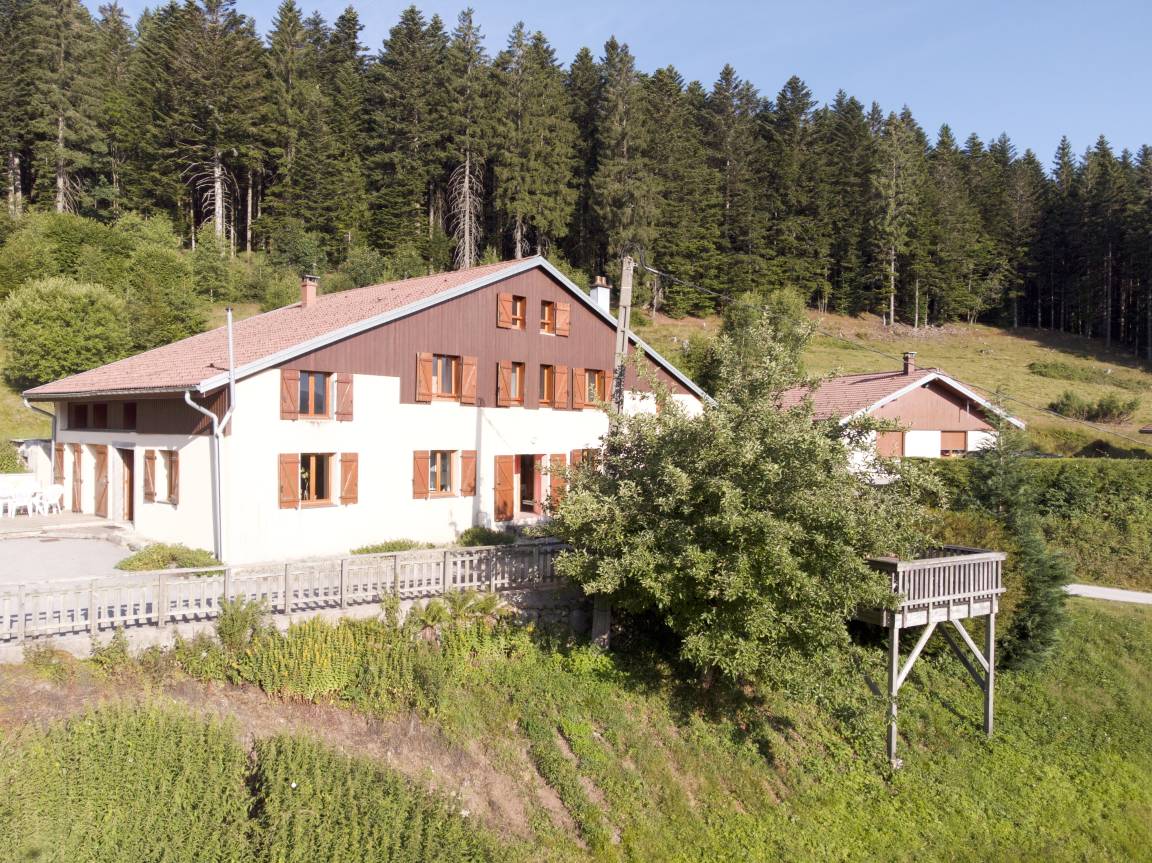 200 M² Gîte ∙ 6 Chambres ∙ 15 Personnes - La Bresse