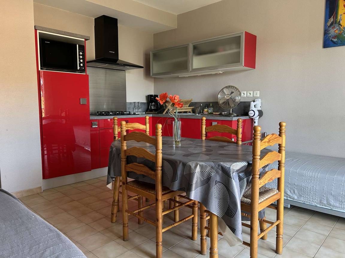 30 M² Appartement ∙ 1 Slaapkamer ∙ 4 Gasten - Saint-Pierre-la-Mer