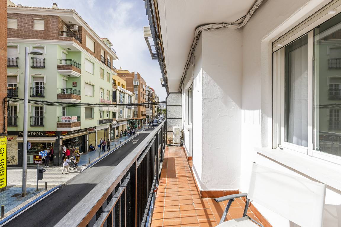 65 M² Apartamento ∙ 2 Habitaciones ∙ 4 Huéspedes - Vélez-Málaga
