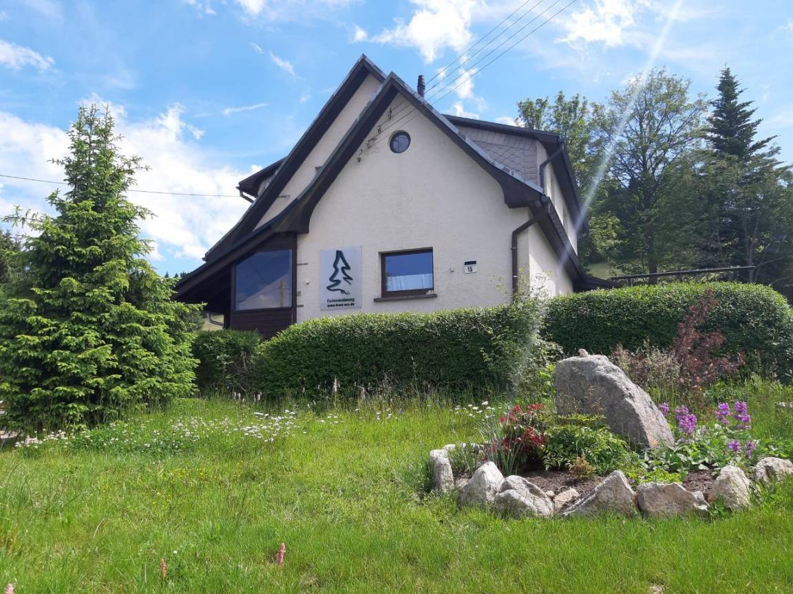60 M² Ferienwohnung ∙ 2 Schlafzimmer ∙ 4 Gäste - Schwarzenberg/Erzgebirge