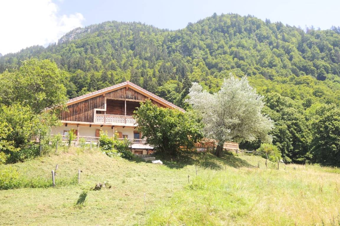 200 M² Chalet ∙ 6 Chambres ∙ 12 Personnes - Saint-Jean-de-Sixt