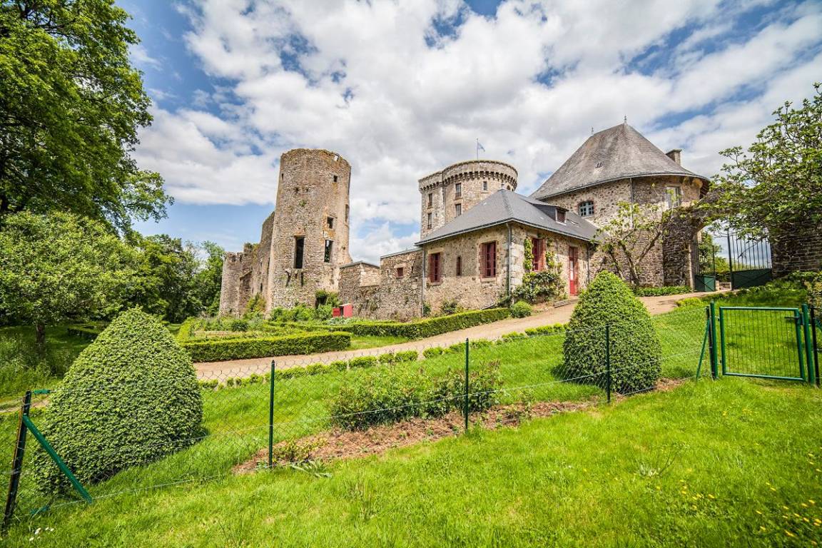 Château ∙ 5 Chambres ∙ 10 Personnes - Puy du Fou