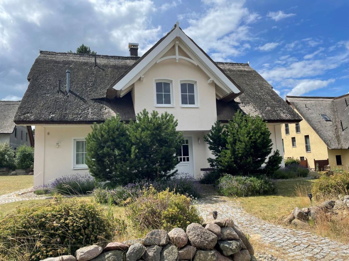 150 M² Ferienhaus ∙ 3 Schlafzimmer ∙ 6 Gäste - Loddin