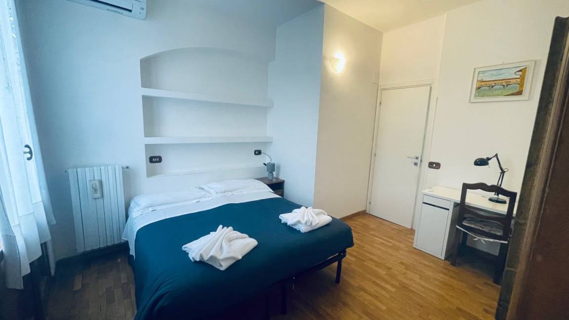 80 M² House ∙ 3 Bedrooms ∙ 3 Guests - Florence