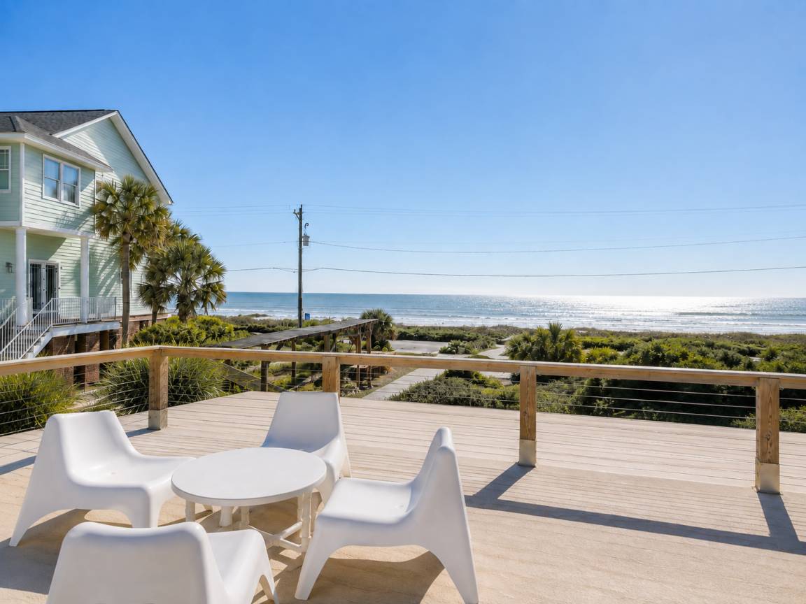 93 M² House ∙ 2 Bedrooms ∙ 4 Guests - Charleston, SC