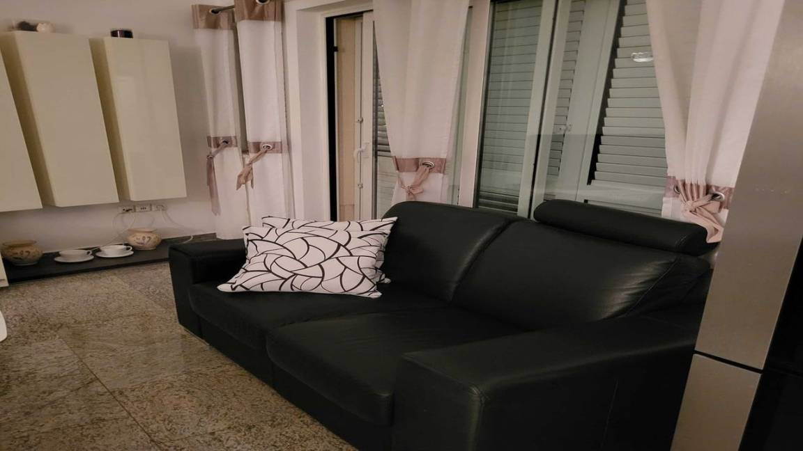 60 M² Ferienwohnung ∙ 2 Schlafzimmer ∙ 4 Gäste - Šibenik