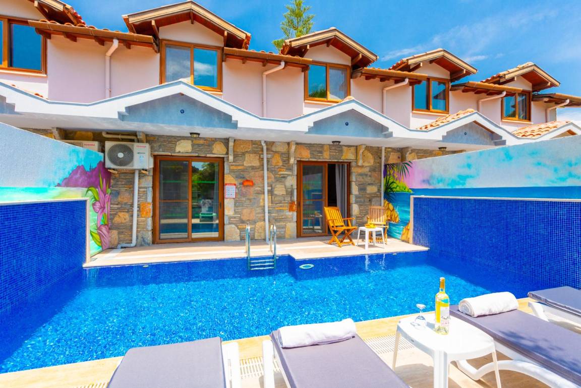 140 M² Villa ∙ 2 Bedrooms ∙ 5 Guests - Dalyan