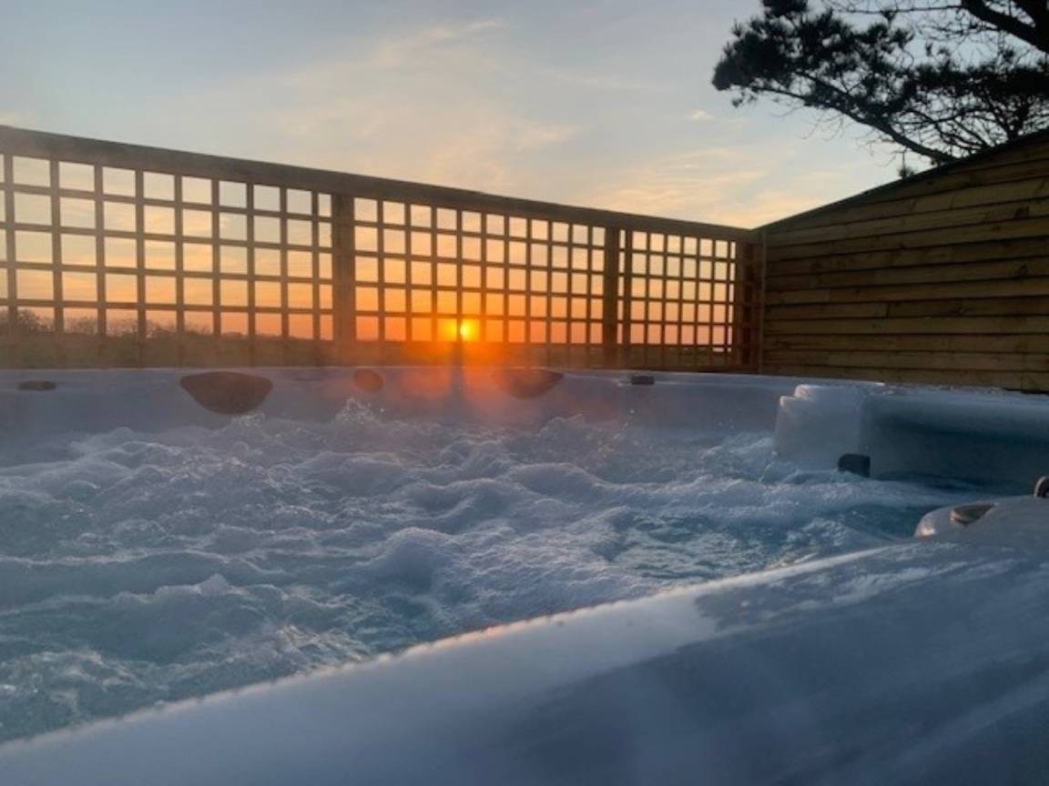 Cottage ∙ 4 Bedrooms ∙ 8 Guests - Perranporth