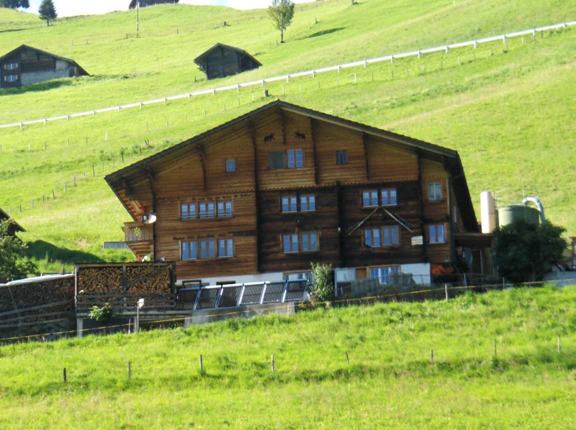 85 M² Appartement ∙ 3 Chambres ∙ 9 Personnes - Frutigen