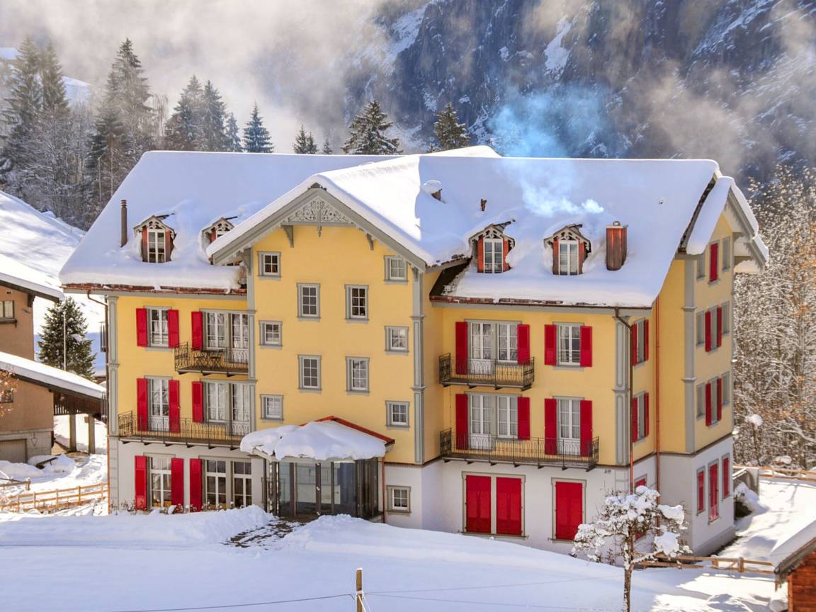 117 M² Appartement ∙ 2 Chambres ∙ 4 Personnes - Lauterbrunnen