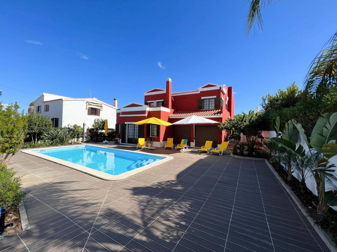 290 M² Villa ∙ 5 Bedrooms ∙ 12 Guests - Almancil