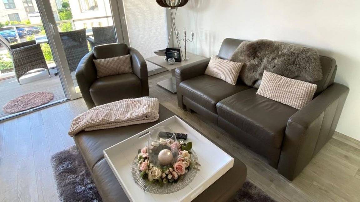 63 M² Ferienwohnung ∙ 2 Schlafzimmer ∙ 5 Gäste - Varel
