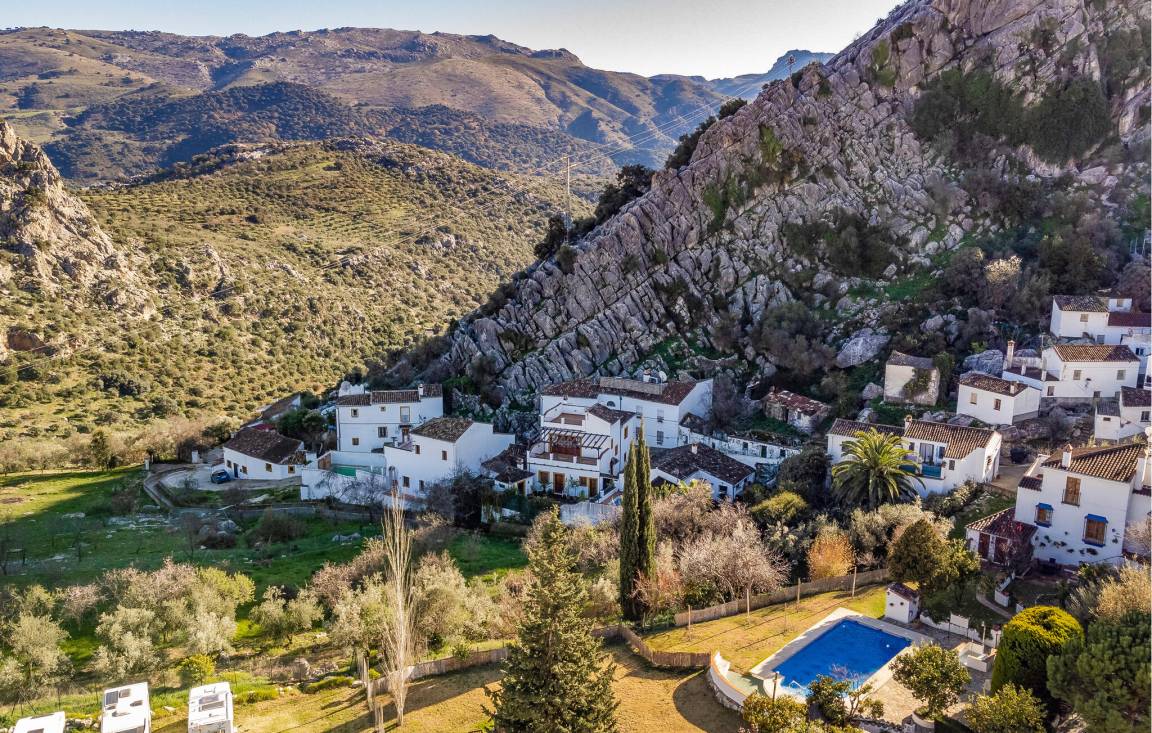 70 M² House ∙ 2 Bedrooms ∙ 4 Guests - Montejaque