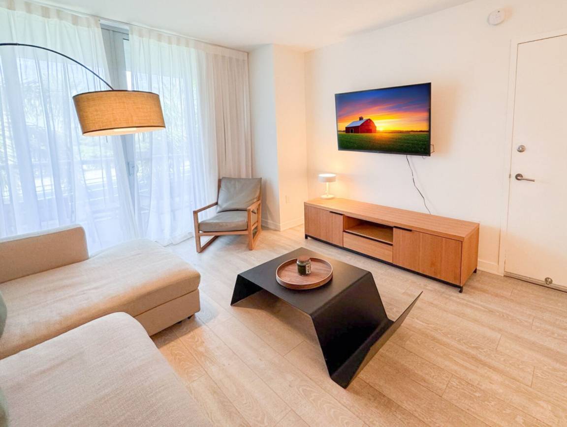 1095 M² Appartement ∙ 2 Slaapkamers ∙ 6 Gasten - Hallandale, FL