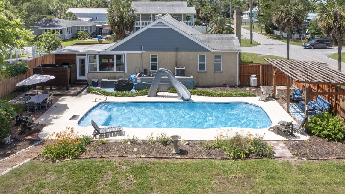 150 M² House ∙ 4 Bedrooms ∙ 10 Guests - Tybee Island, GA