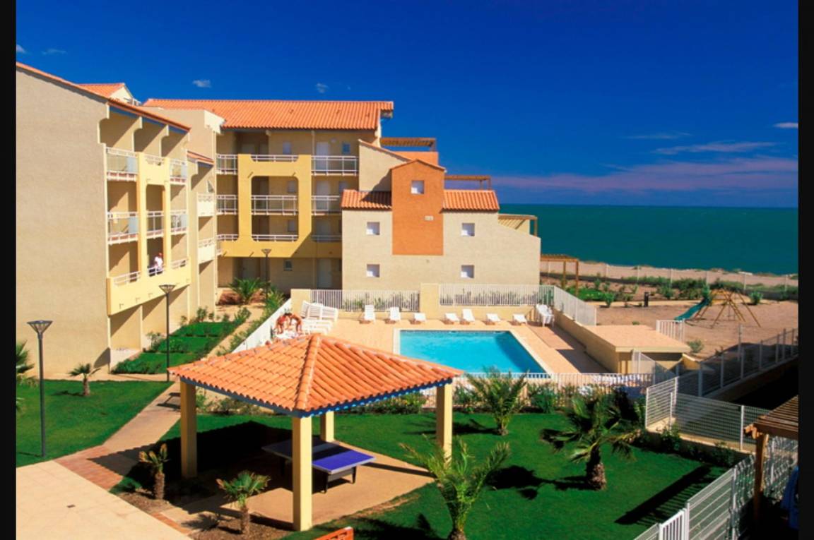 60 M² Apartment ∙ 2 Bedrooms ∙ 8 Guests - Sérignan