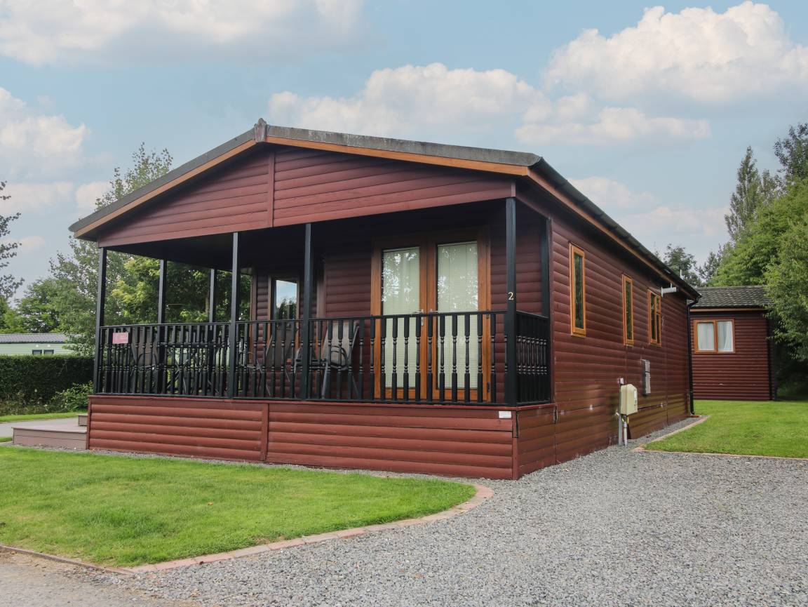 Cottage ∙ 2 Bedrooms ∙ 4 Guests - Leominster
