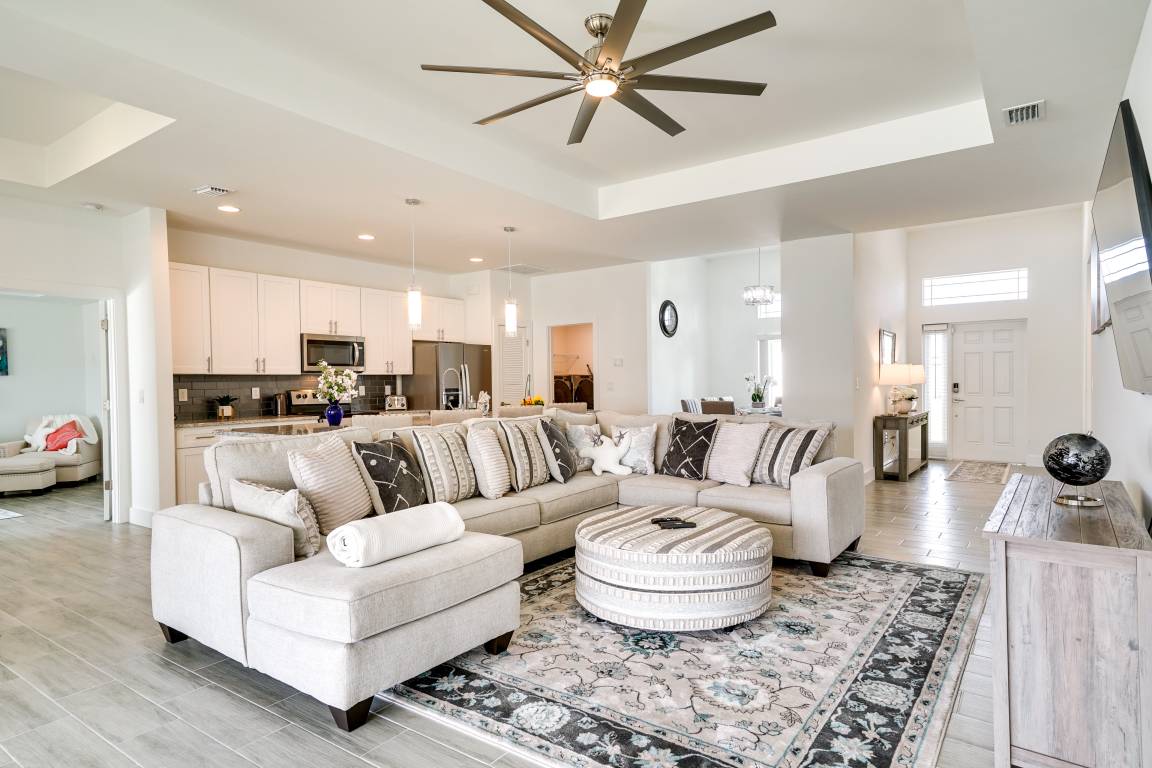 209 M² Casa ∙ 4 Habitaciones ∙ 8 Huéspedes - Lehigh Acres, FL