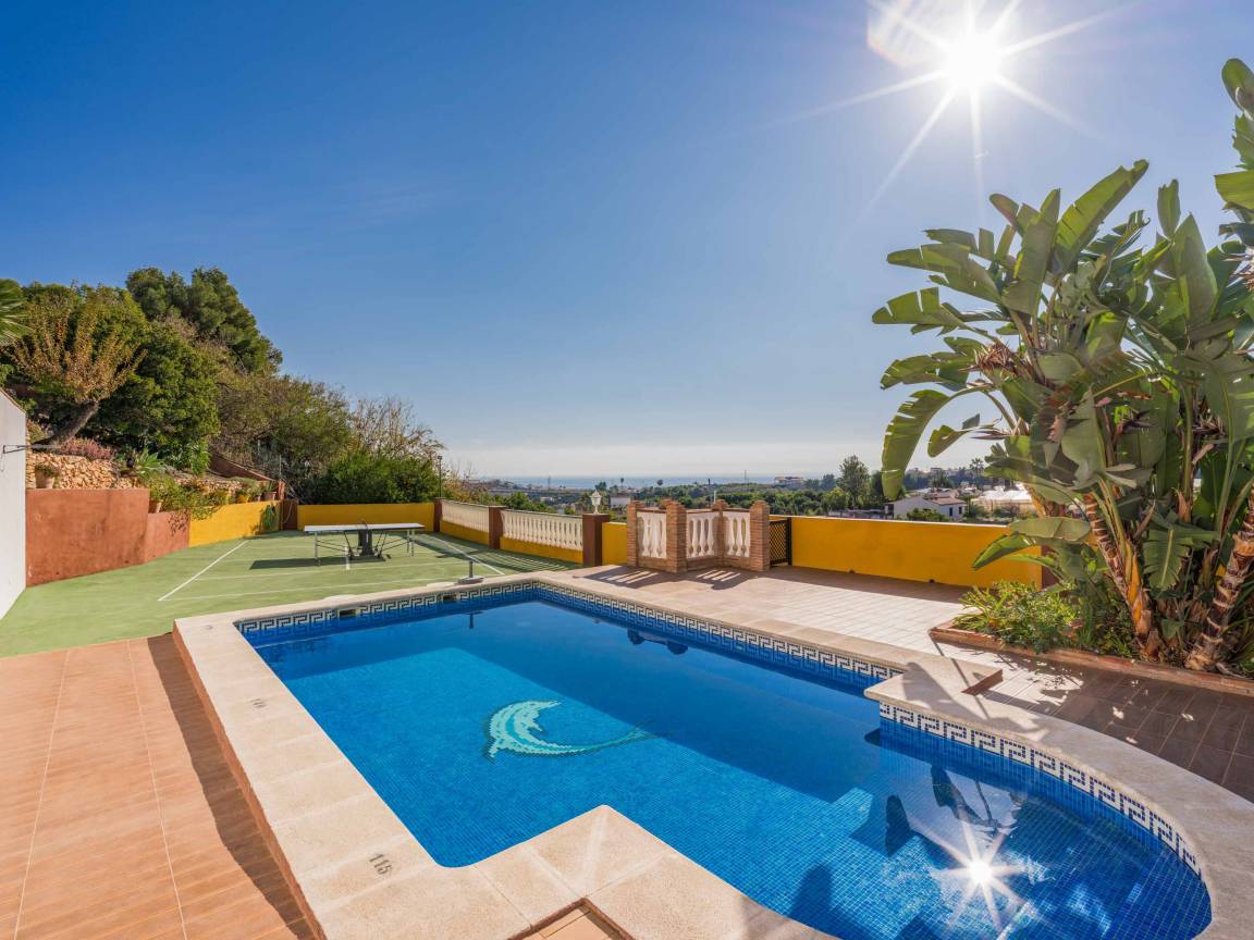 Villa ∙ 5 Habitaciones ∙ 10 Huéspedes - Frigiliana