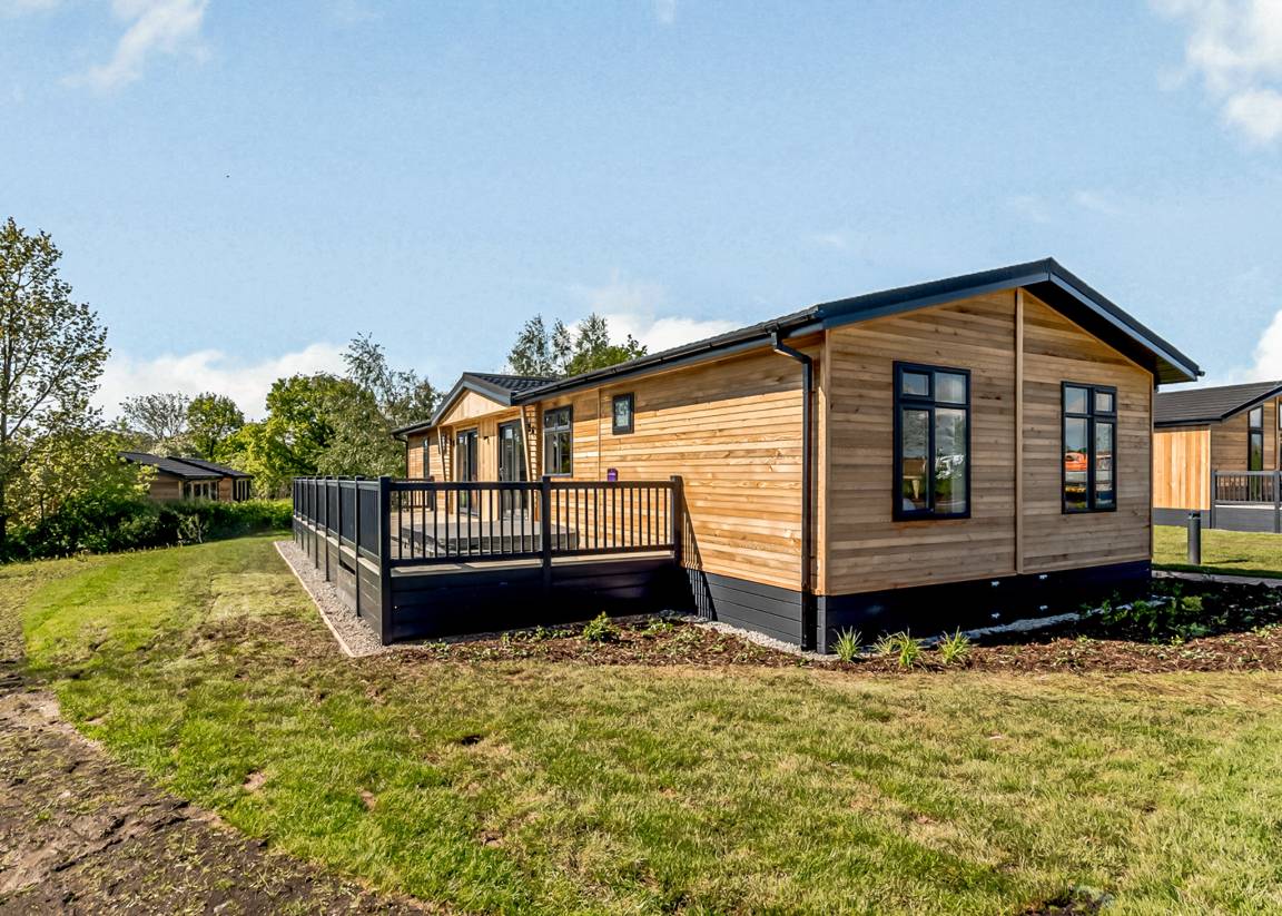 Chalet ∙ 5 Bedrooms ∙ 10 Guests - Cotswolds
