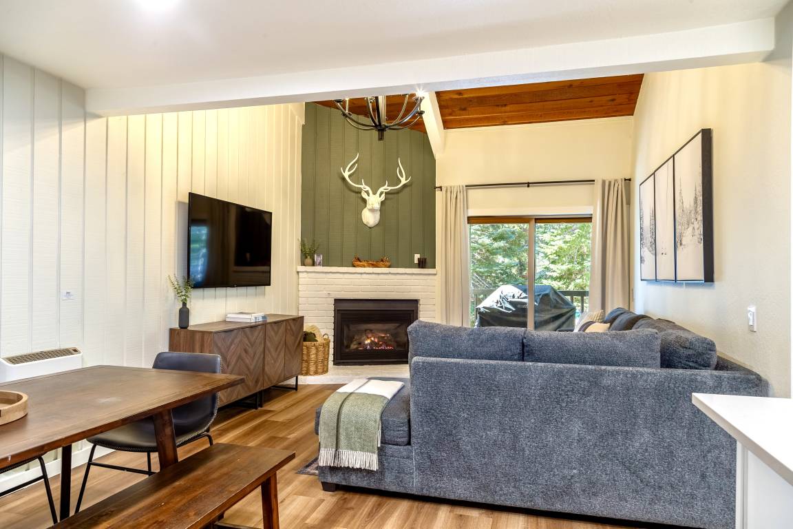 92 M² Condo ∙ 2 Bedrooms ∙ 6 Guests - June Lake, CA