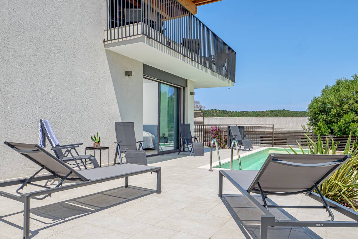 130 M² Villa ∙ 3 Bedrooms ∙ 6 Guests - Golfo Aranci