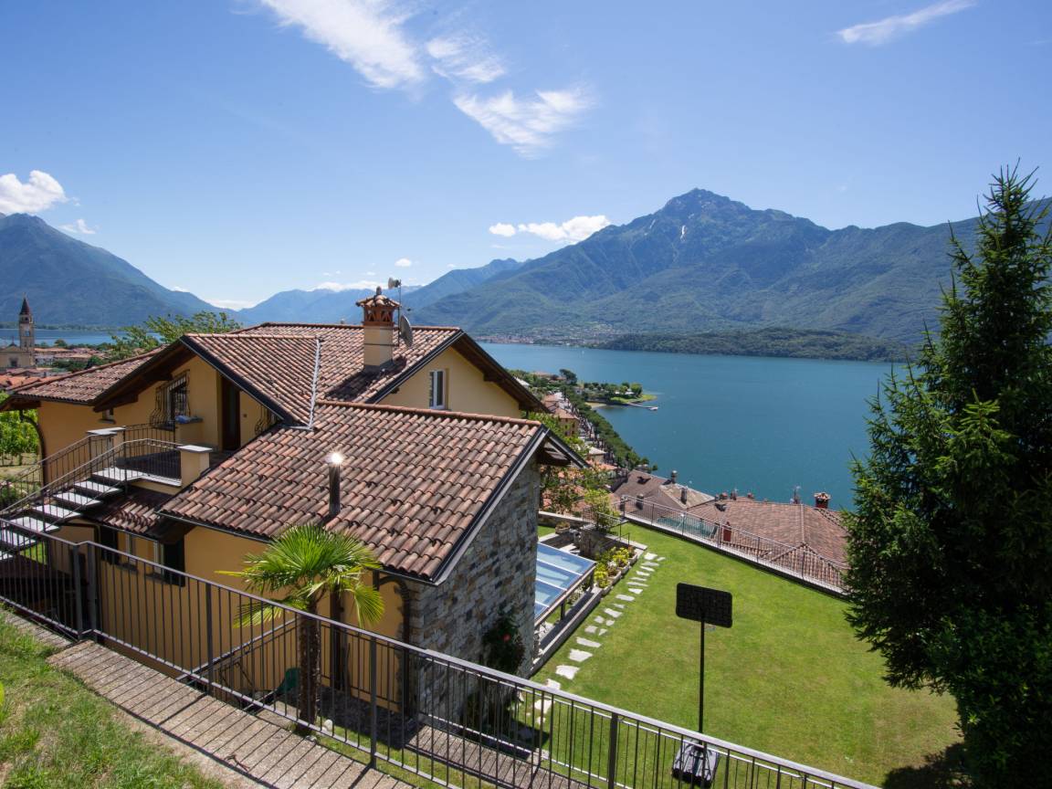 55 M² Appartement ∙ 1 Chambre ∙ 4 Personnes - Domaso
