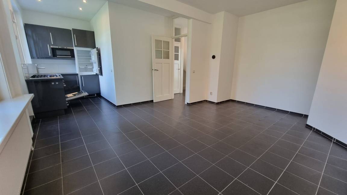 85 M² Apartment ∙ 3 Bedrooms ∙ 3 Guests - Rotterdam