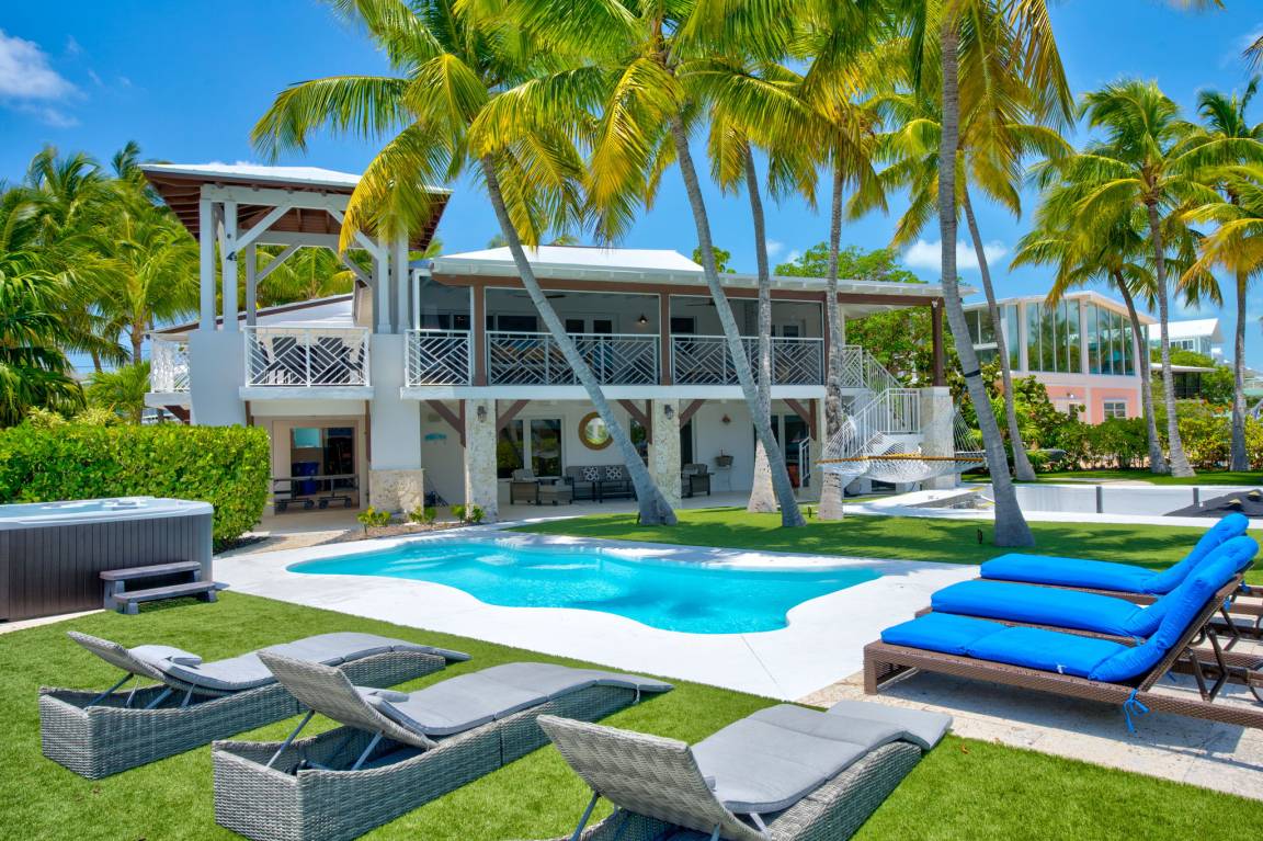 325 M² Maison De Vacances ∙ 5 Chambres ∙ 12 Personnes - Key Largo