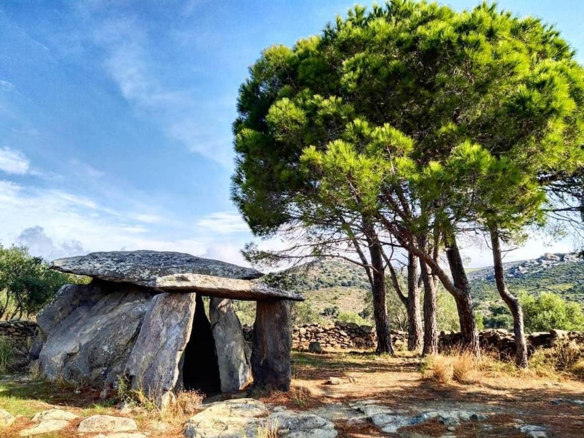 65 M² Apartment ∙ 2 Bedrooms ∙ 6 Guests - Cadaqués