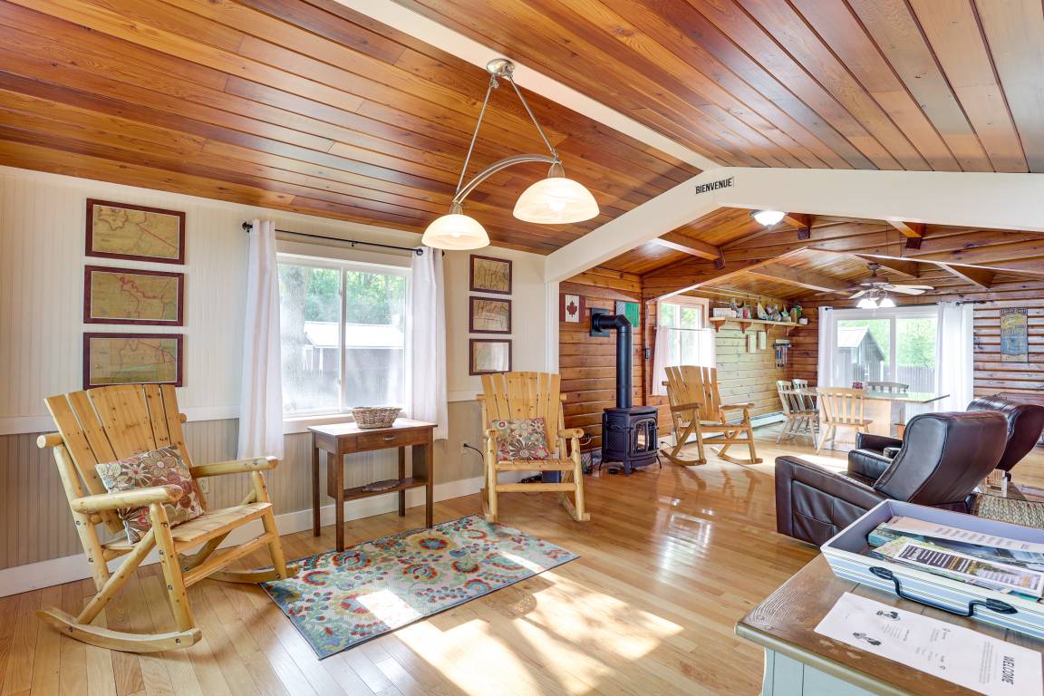 136 M² House ∙ 3 Bedrooms ∙ 6 Guests - Swanton, VT