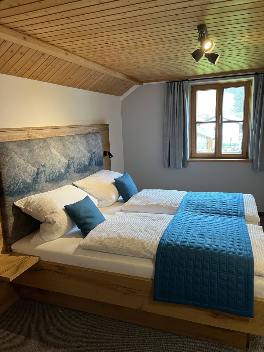 60 M² Ferienwohnung ∙ 2 Schlafzimmer ∙ 2 Gäste - Bad Hindelang