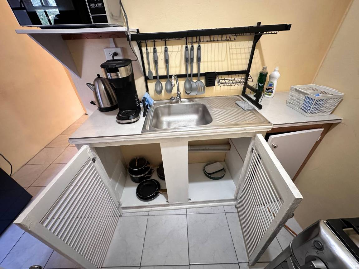 42 M² Studio Flat ∙ 1 Bedroom ∙ 2 Guests - Port of Spain