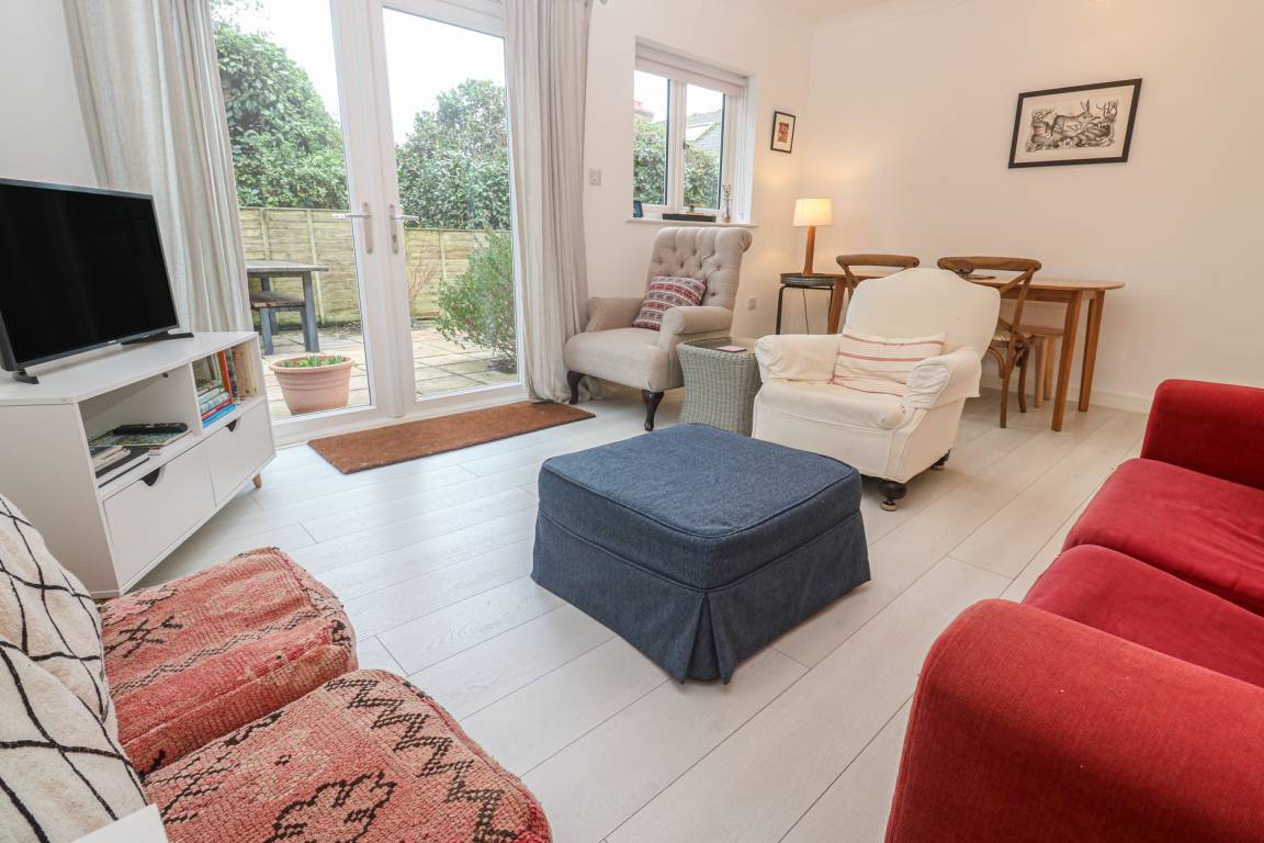 Cottage ∙ 2 Bedrooms ∙ 4 Guests - Falmouth