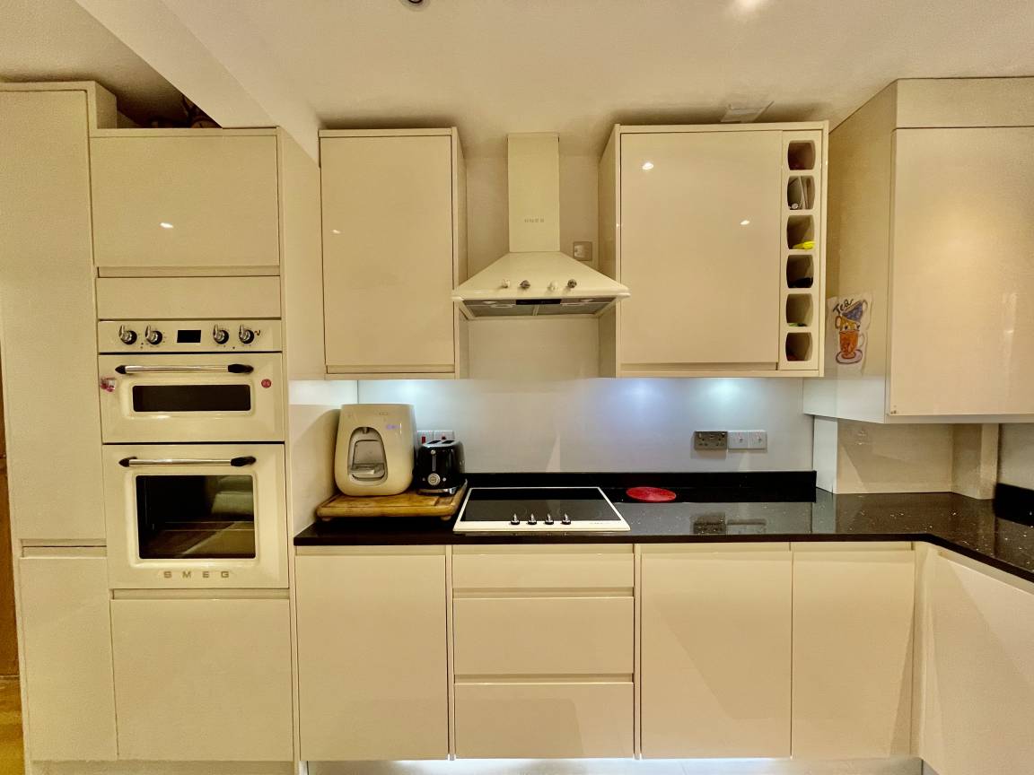 House ∙ 4 Bedrooms ∙ 7 Guests - Hertfordshire