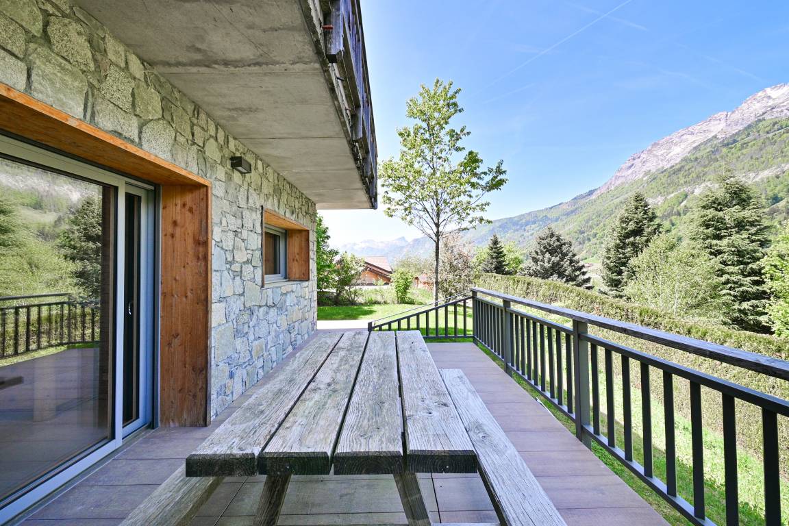 70 M² Appartement ∙ 2 Chambres ∙ 4 Personnes - Thônes